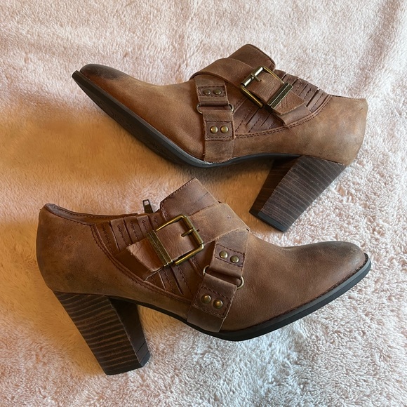 Clarks | Shoes | Clarks Indigo Moto Ankle Boots In Brown | Poshmark